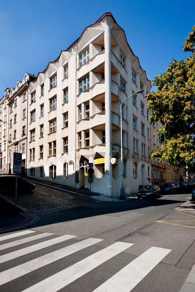 What Picasso inspired in Prague: The brief, bold flourishing of Czech ...