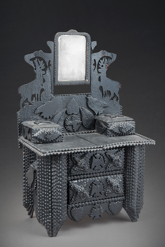 Who are you calling a tramp? - The Magazine Antiques