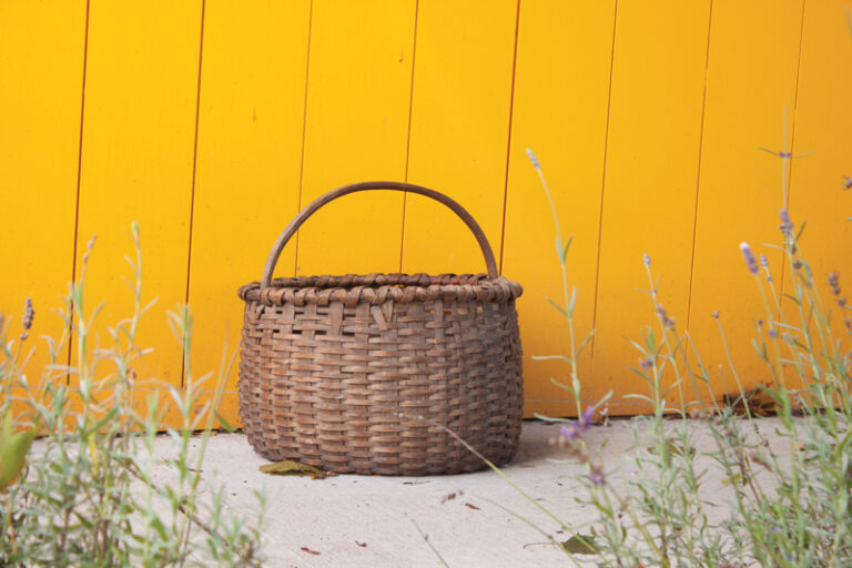 Taghkanic Baskets: Folk Art - The Magazine Antiques