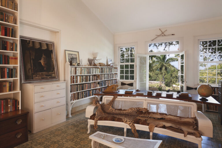 At Home in Cuba with Ernest Hemingway - The Magazine Antiques