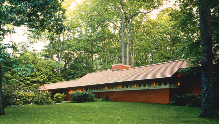 Frank Lloyd Wright's Zimmerman House - The Magazine Antiques