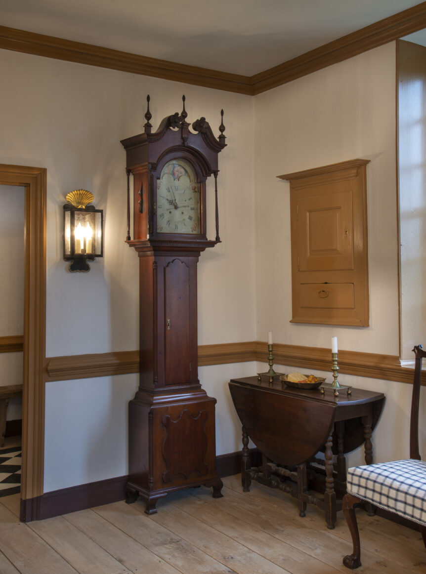 Living with antiques: A Labor of Love - The Magazine Antiques