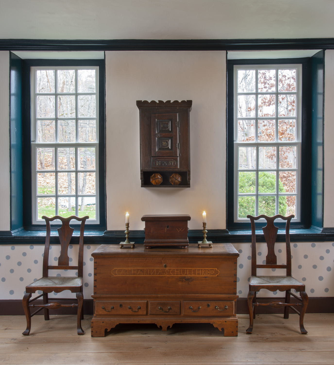 Living with antiques: A Labor of Love - The Magazine Antiques