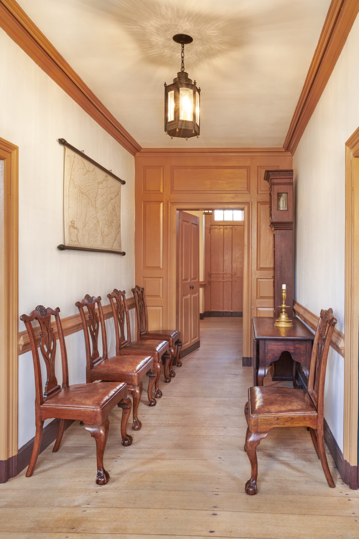 Living with antiques: A Labor of Love - The Magazine Antiques