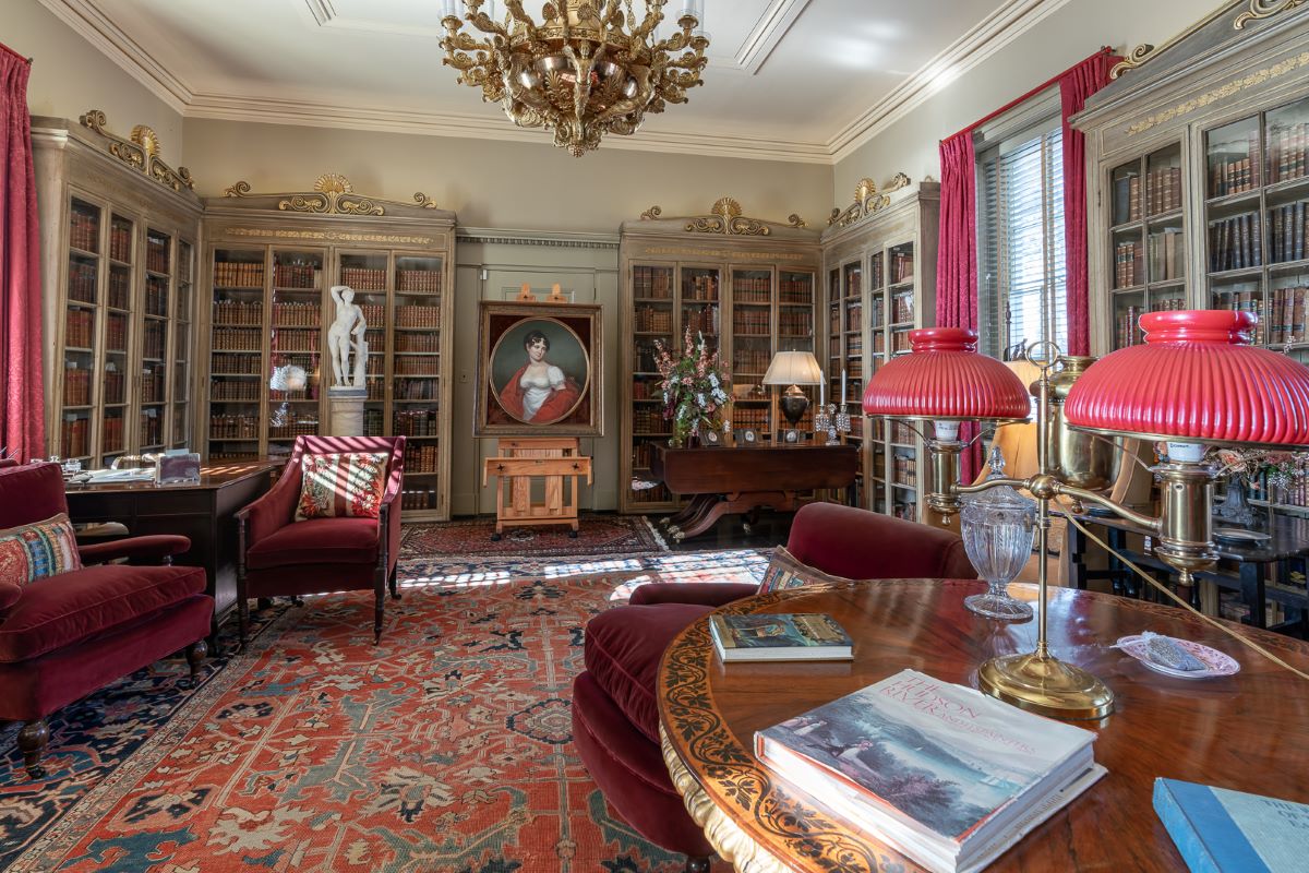 A Blueprint for Early America - The Magazine Antiques