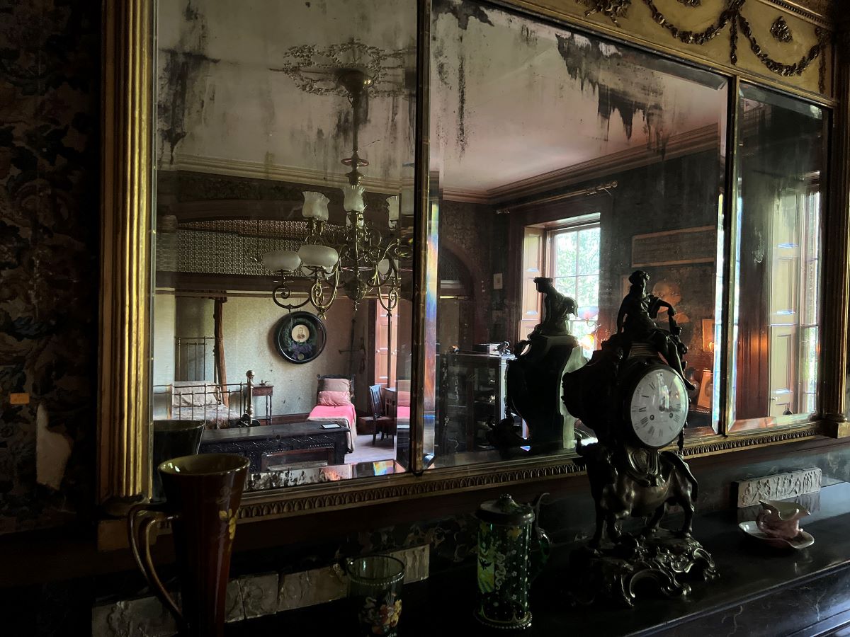 Edwin Booth’s Curtain Call - The Magazine Antiques