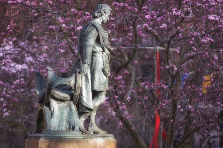 Edwin Booth’s Curtain Call - The Magazine Antiques