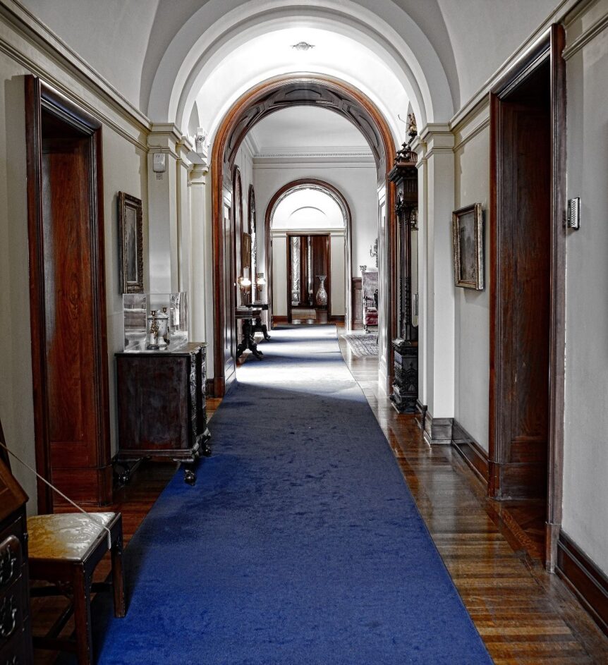 Ohio Stately - The Magazine Antiques