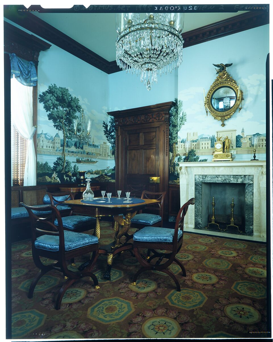 Field Notes: Reading The Room - The Magazine Antiques