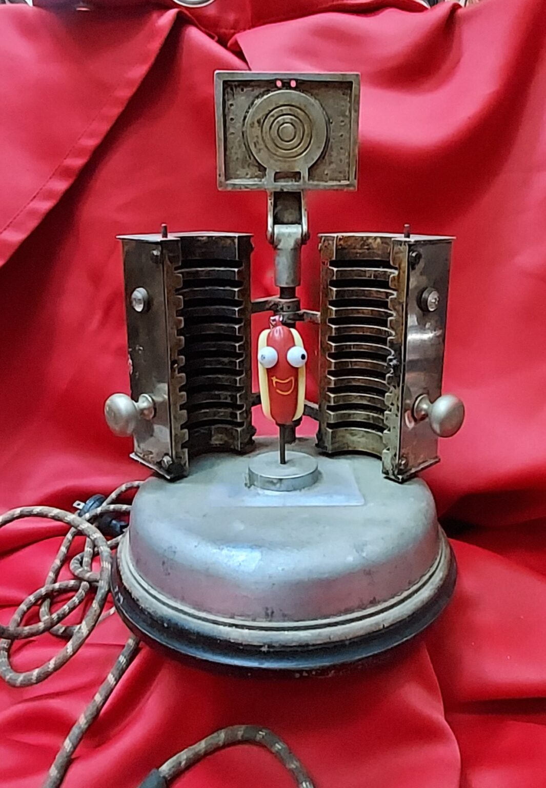 Burlesque and Weiners: At the largest and only hot dog museum in North ...